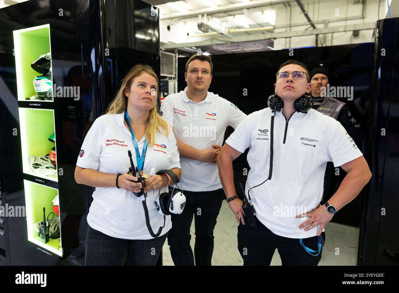 Total staff during the 2024 8 Hours of Bahrain, 8th round of the 2024 ...