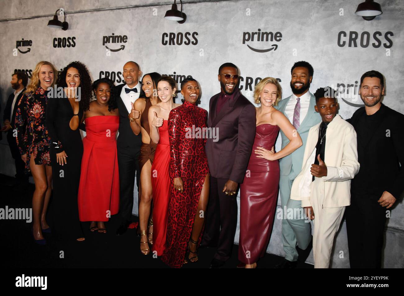 LOS ANGELES, CALIFORNIA - OCTOBER 29: (L-R) Siobhan Murphy, Mercedes De ...