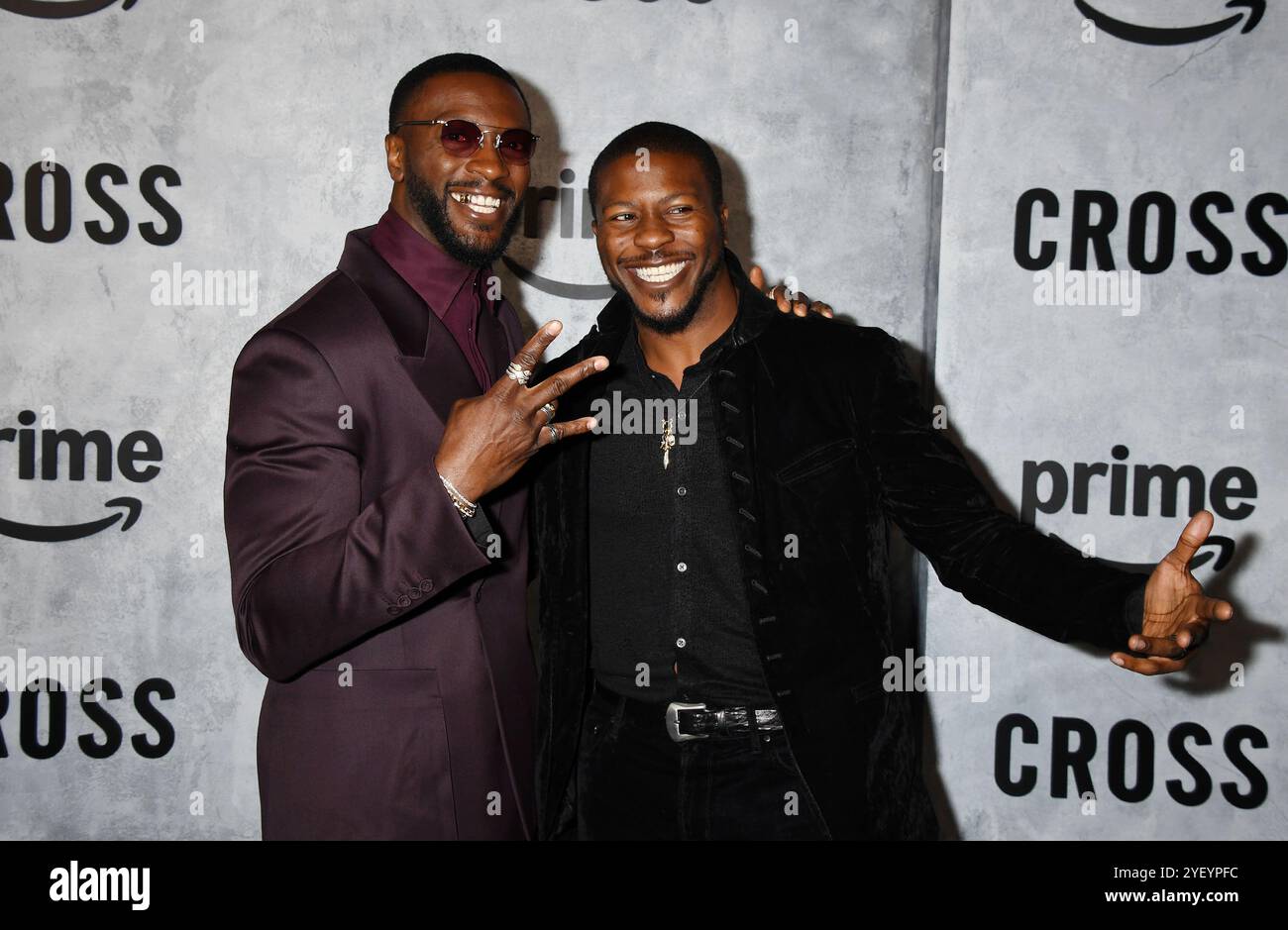 LOS ANGELES, CALIFORNIA - OCTOBER 29: (L-R) Aldis Hodge and Edwin Hodge ...