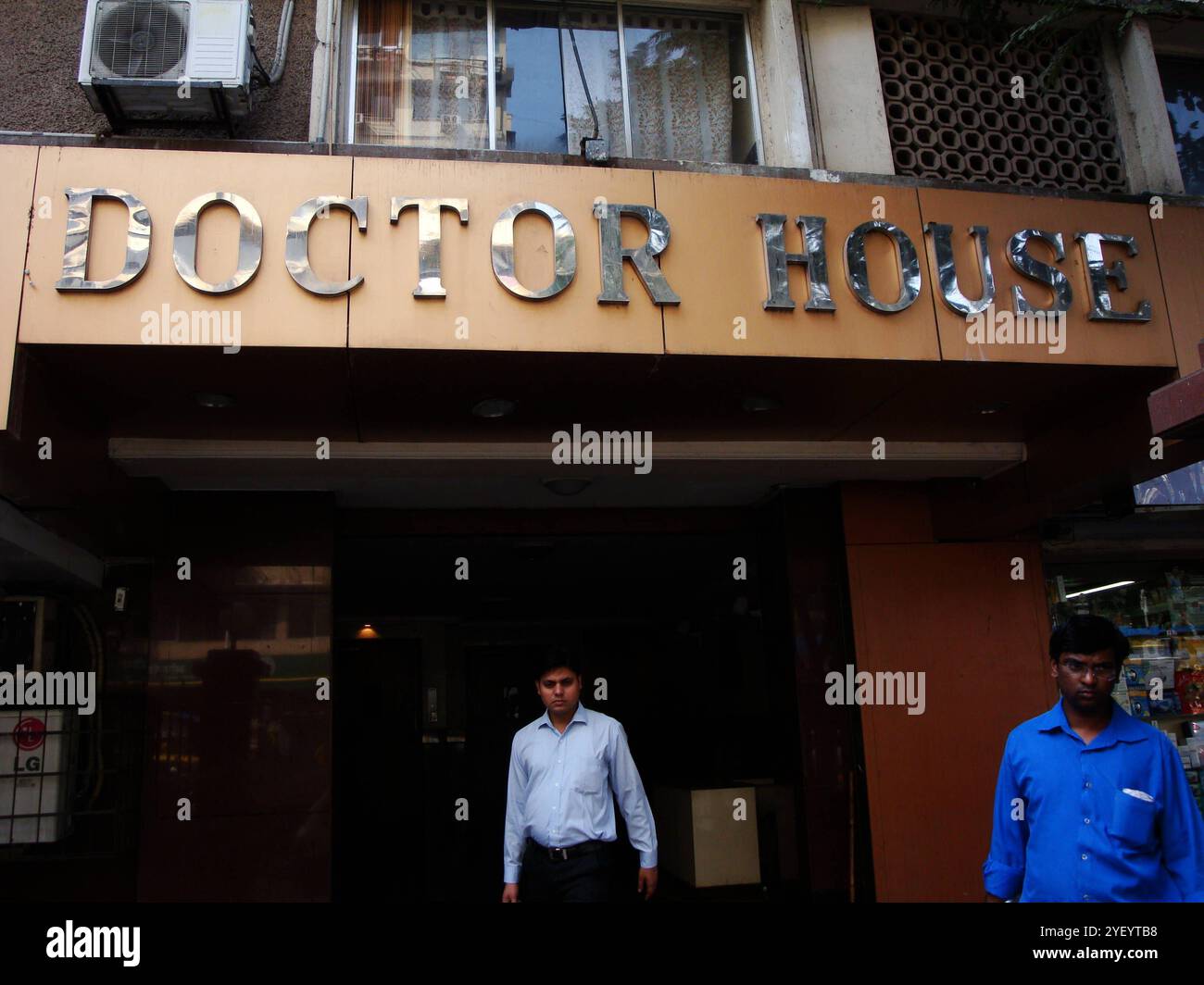 medical expenses and doctor fees, costs of health care system medical ...