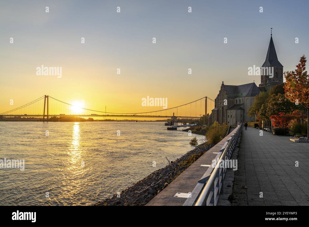 The Emmerich Rhine Bridge, federal road B220, evening light, at 803 m ...