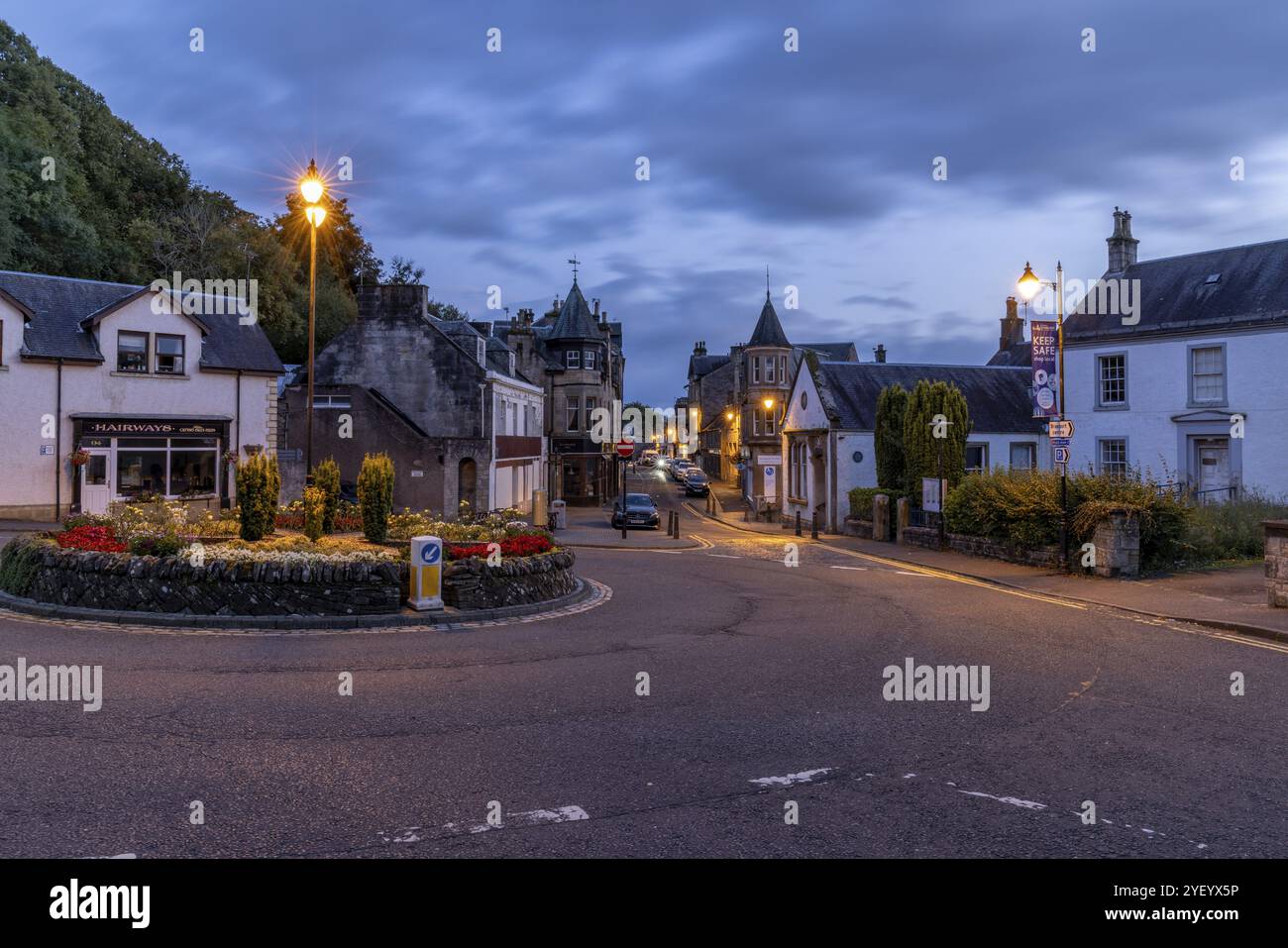 Dunblane street scene hi-res stock photography and images - Alamy