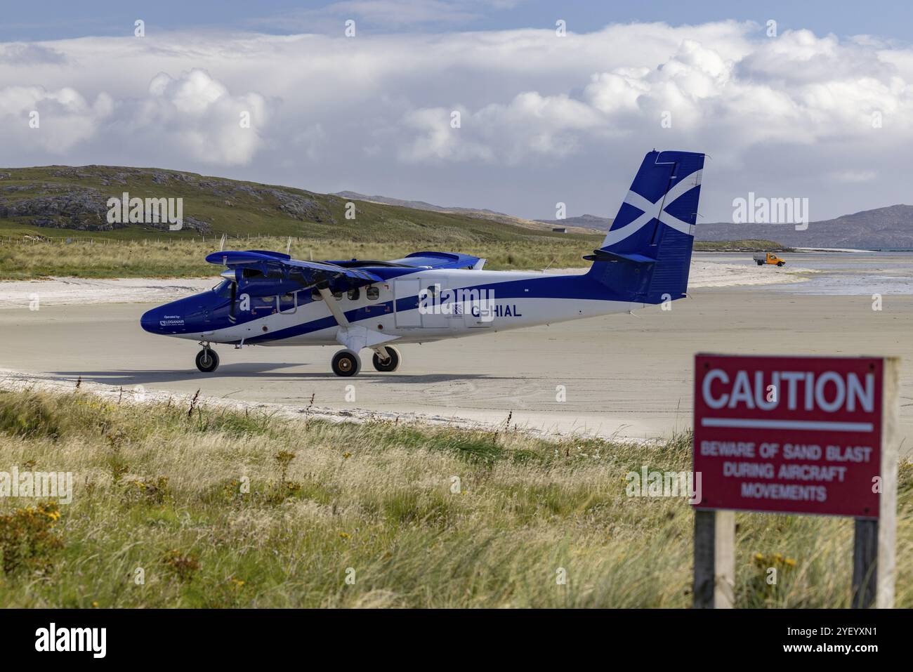 Loganair DHC6 Twin Otter on the sandy beach, Barra airfield, Outer ...