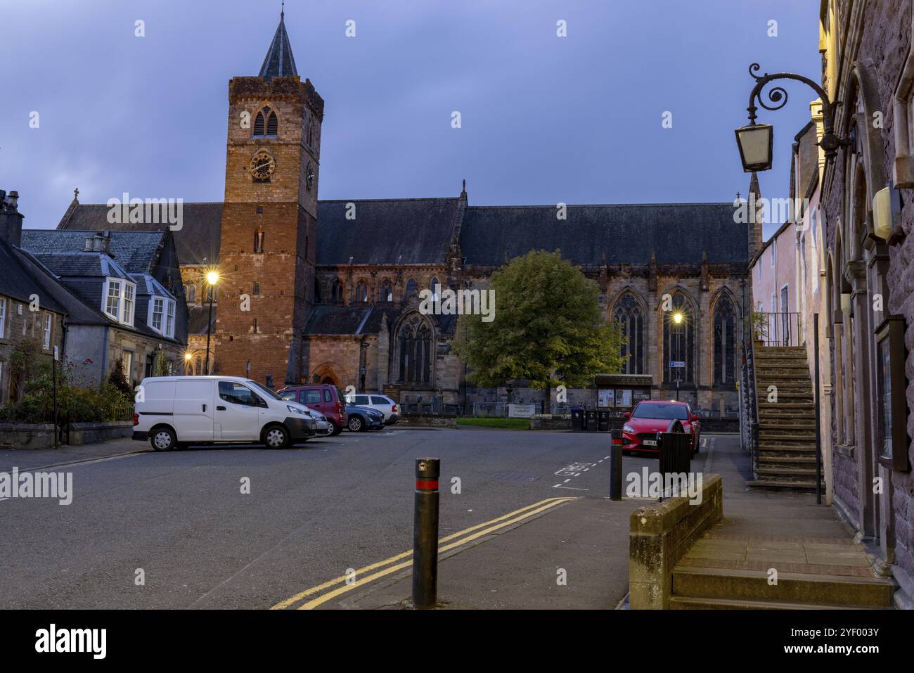 Dunblane cities in scotland hi-res stock photography and images - Alamy
