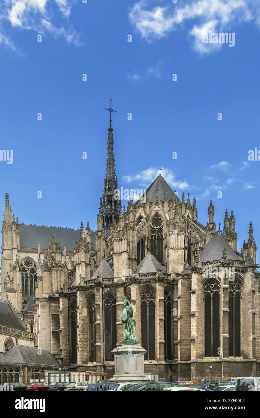 Amiens Cathedral is a Roman Catholic cathedral.was built between 1220 ...