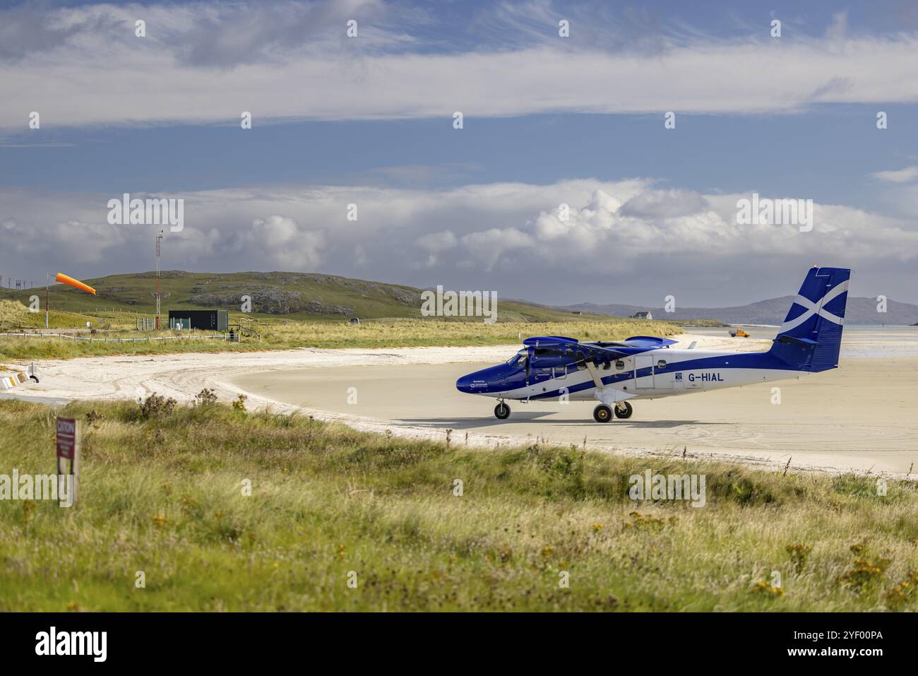 Loganair DHC6 Twin Otter on the sandy beach, Barra airfield, Outer ...