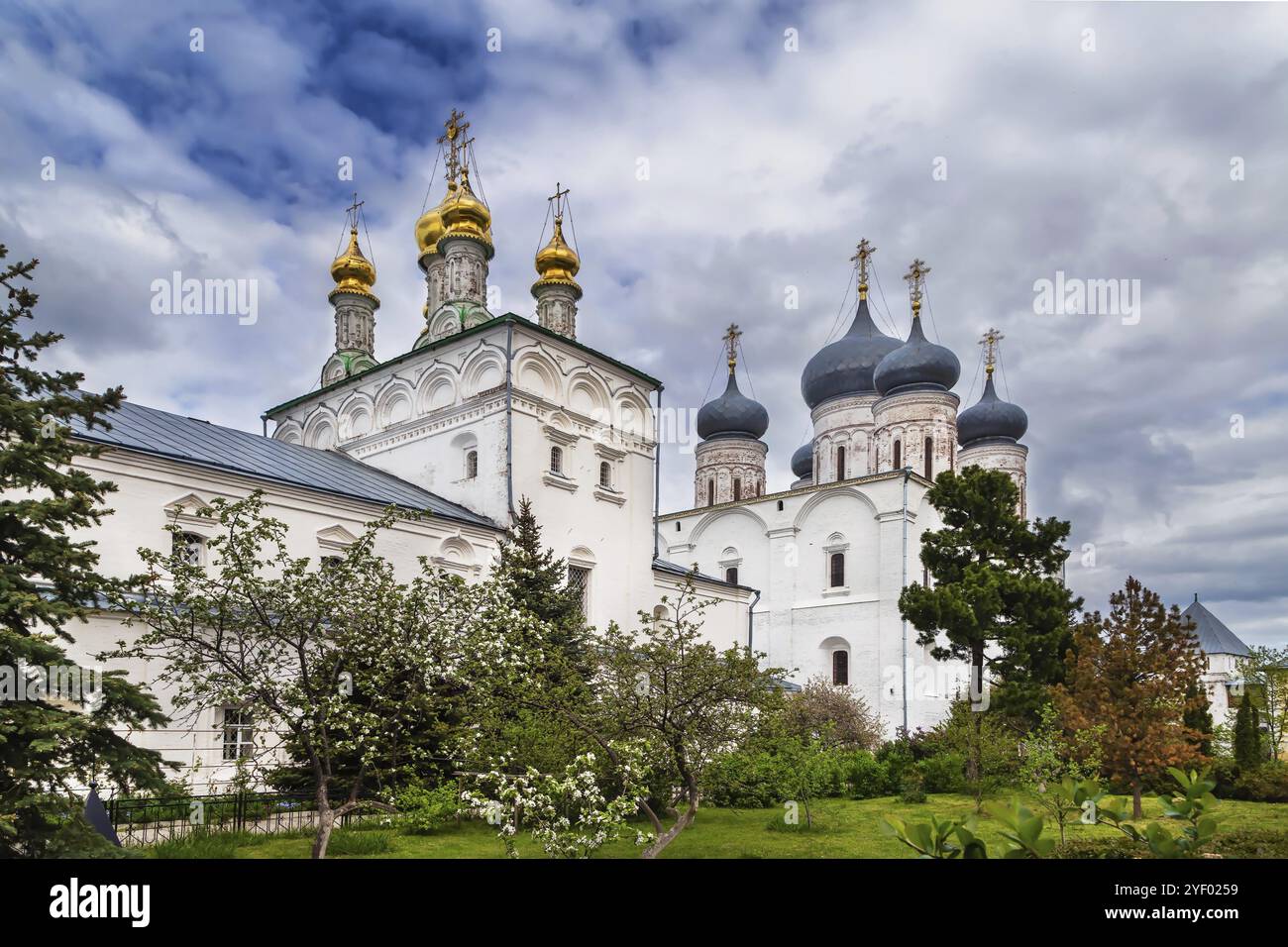 Makariev monastery hi-res stock photography and images - Alamy