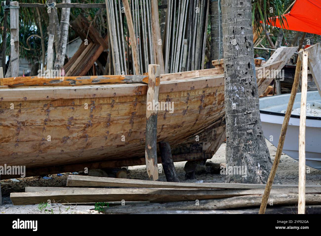Wooden boats under construction on nungwi beach Stock Photo - Alamy