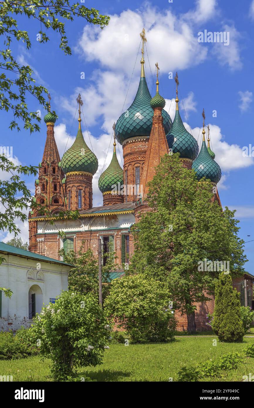 The st nicholas wet church hi-res stock photography and images - Alamy