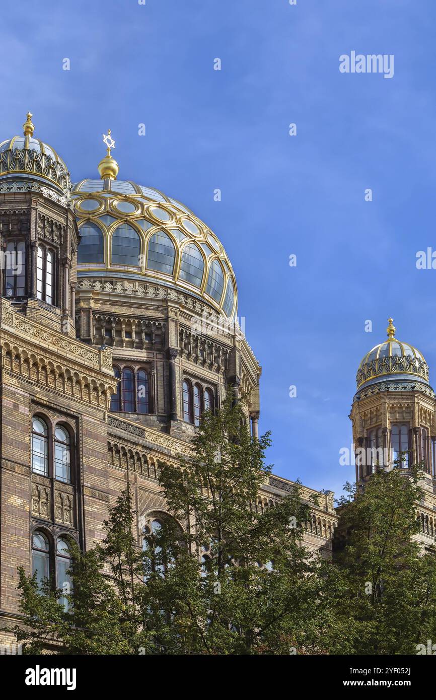 New Synagogue was built 1866 as the main synagogue of the Berlin Jewish ...