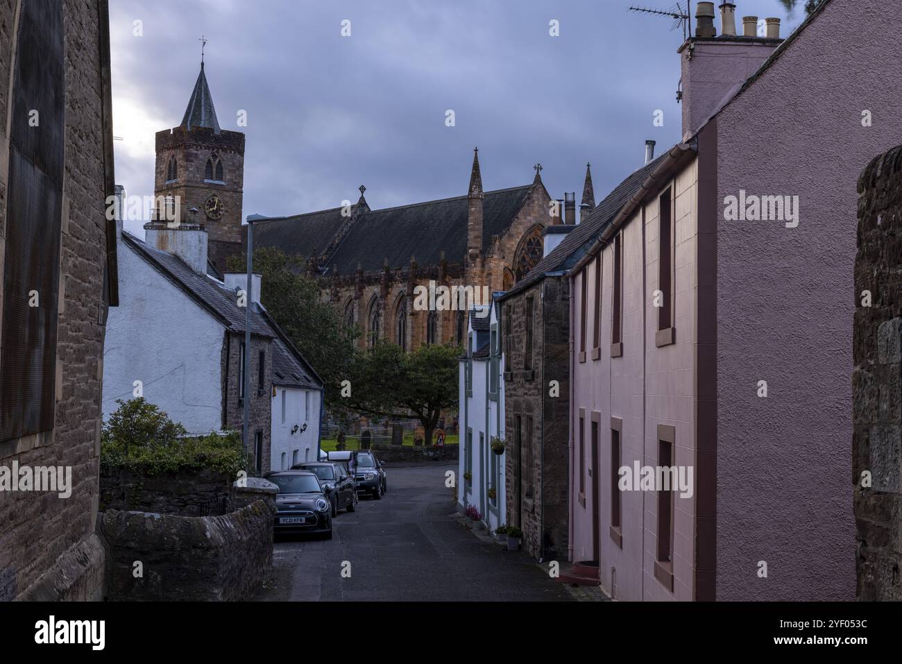 Dunblane cities in the uk hi-res stock photography and images - Alamy