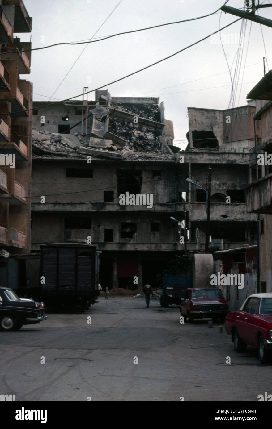 Lebanonwar 1982 beirut hi-res stock photography and images - Alamy