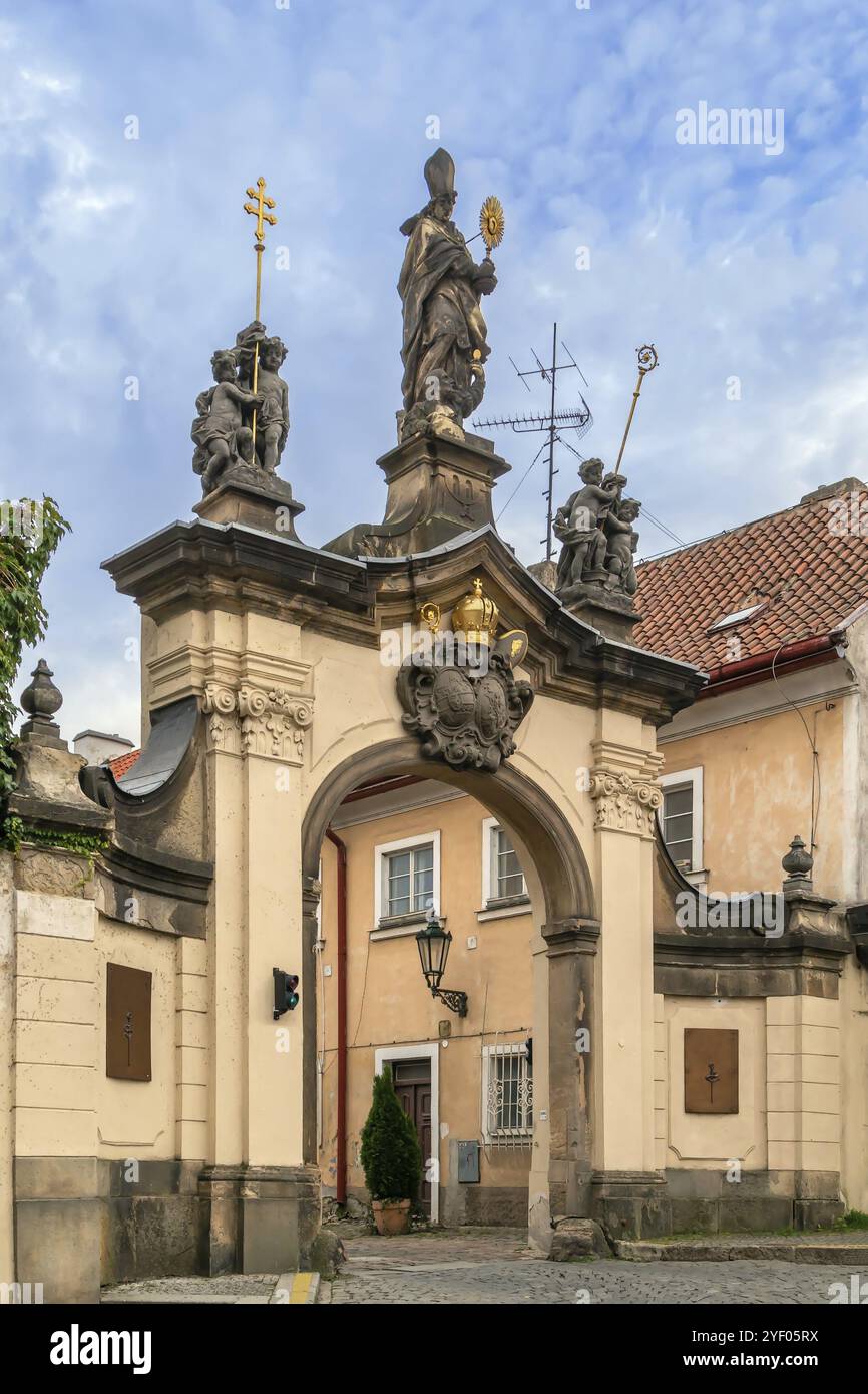 Strahov gate hi-res stock photography and images - Alamy