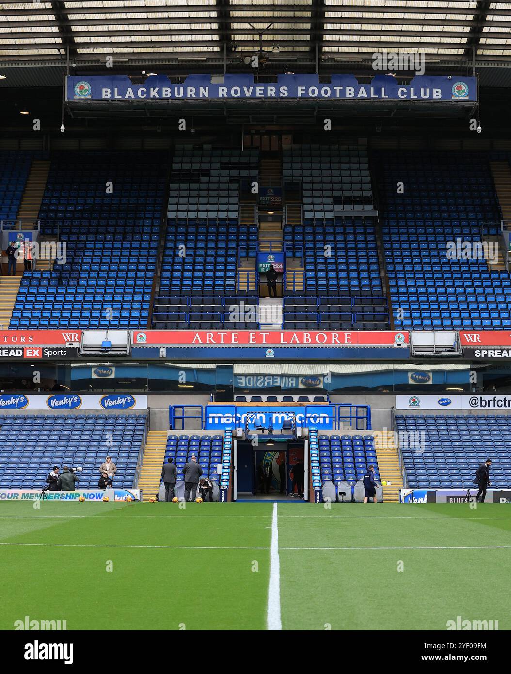 Ewood Park, Blackburn, UK. 2nd Nov, 2024. EFL Championship Football ...