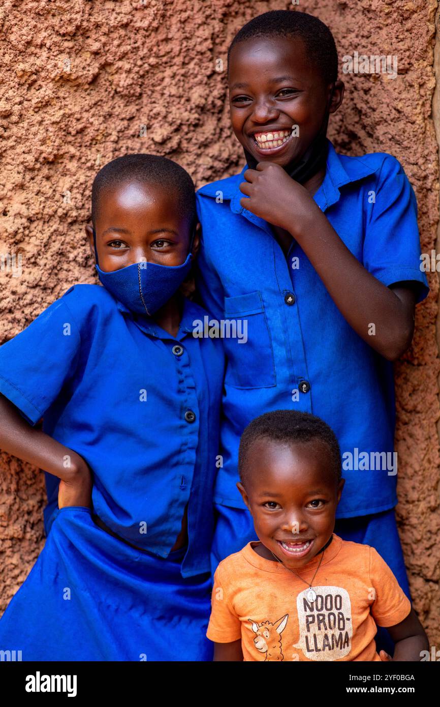 Children laughing in northern Rwanda Stock Photo - Alamy
