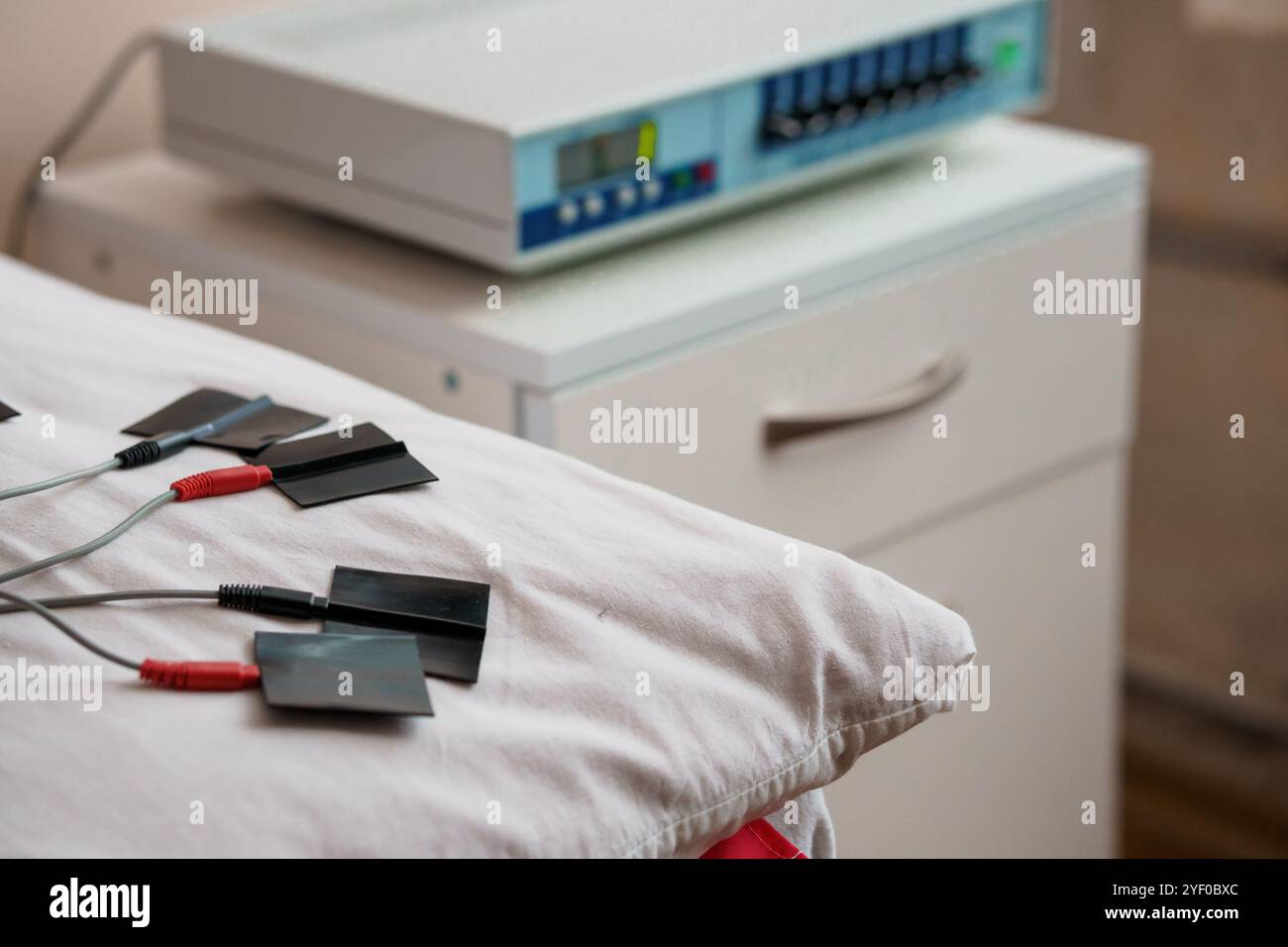 Electrotherapy setup hi-res stock photography and images - Alamy