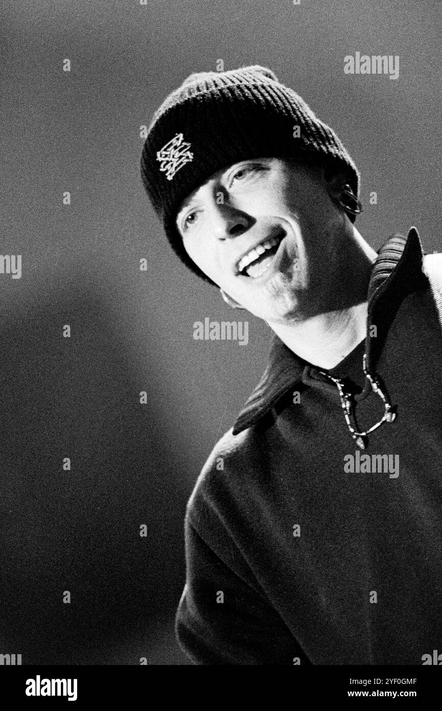 Alcatraz singer Black and White Stock Photos & Images - Alamy