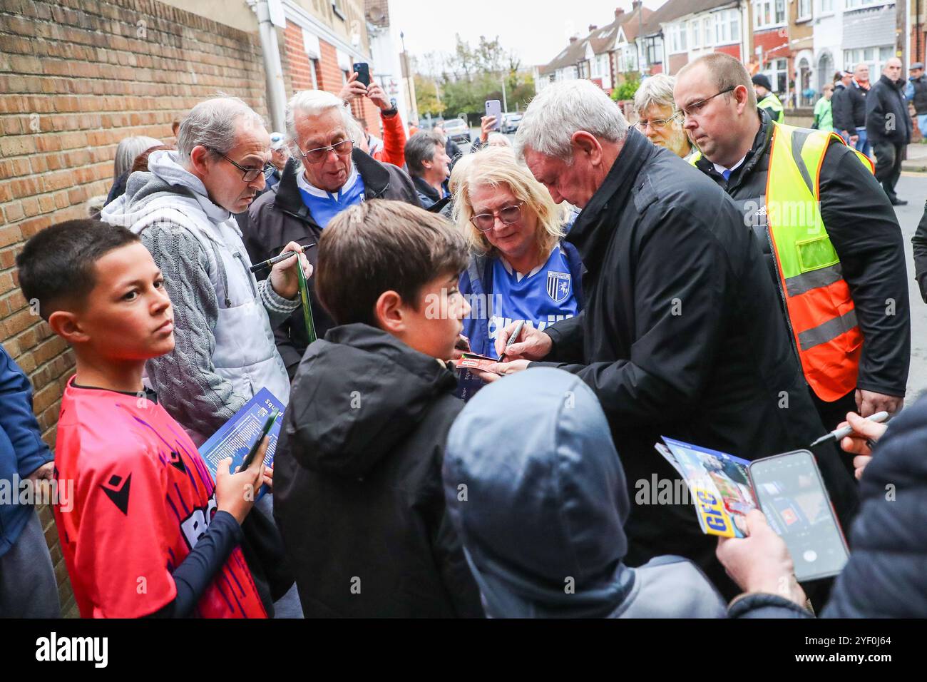 Steve Bruce of Blackpool signs his autograph with fans prior to the ...
