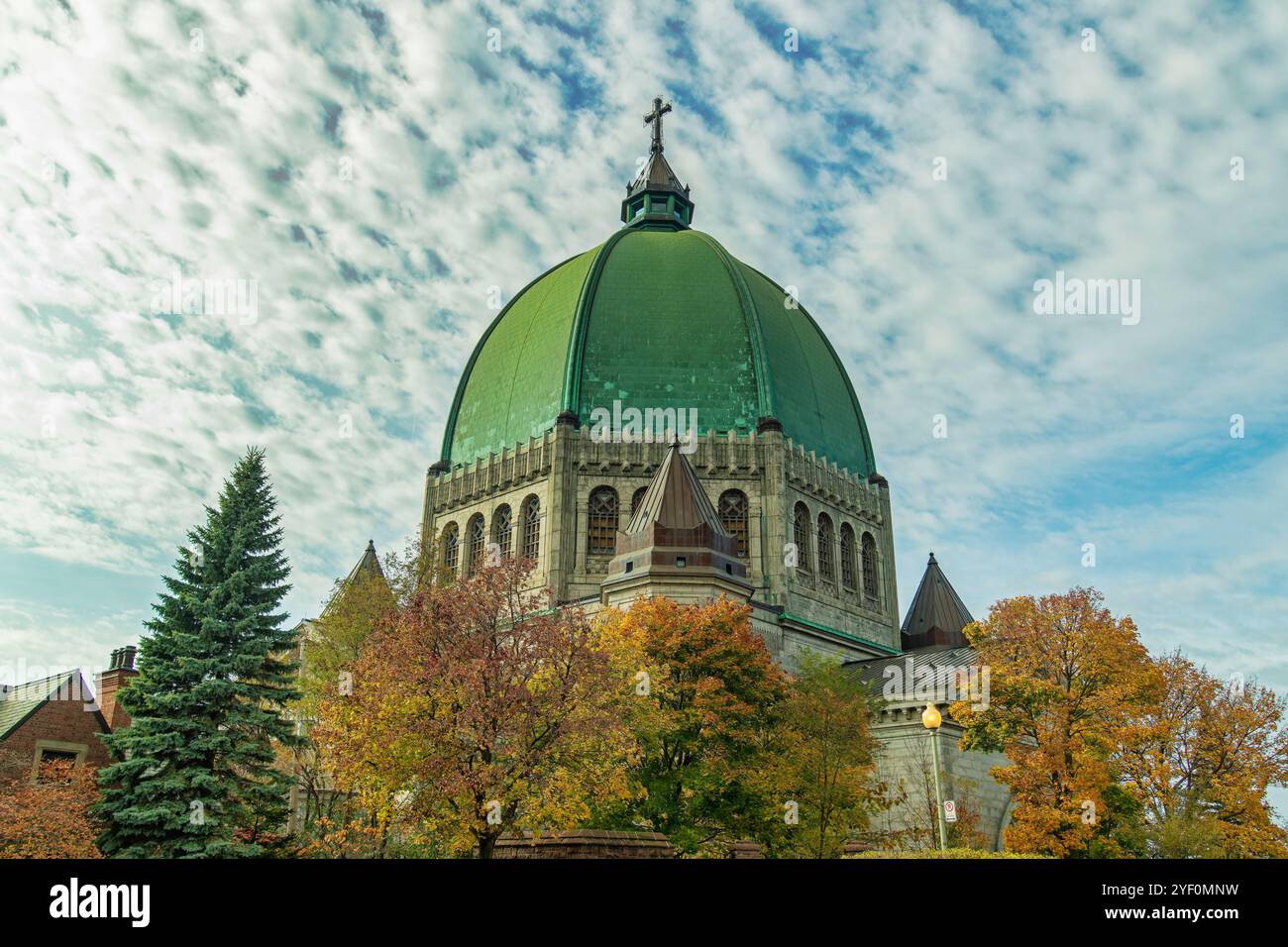St josephs oratory view hi-res stock photography and images - Alamy