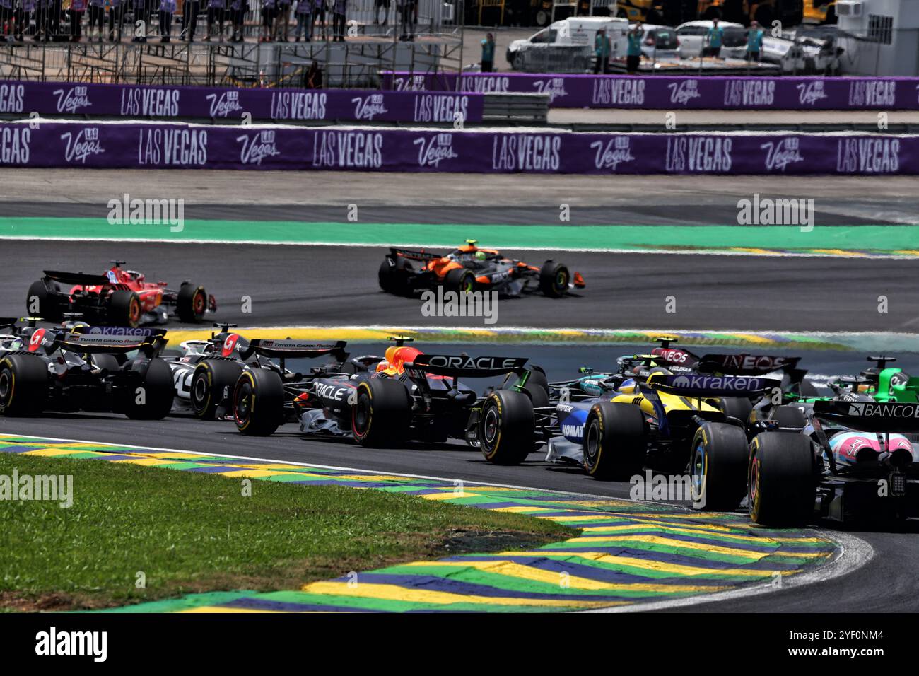 Sao Paulo, Brazil. 02nd Nov, 2024. Franco Colapinto (ARG) Williams Racing FW46 at the start of ...