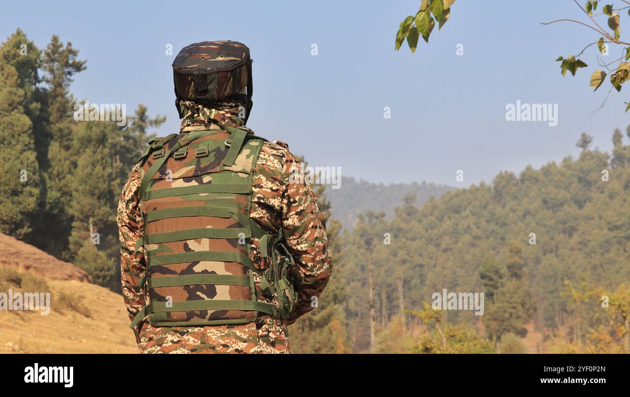 Srinagar, Jammu And Kashmir, India. 2nd Nov, 2024. Three militants ...