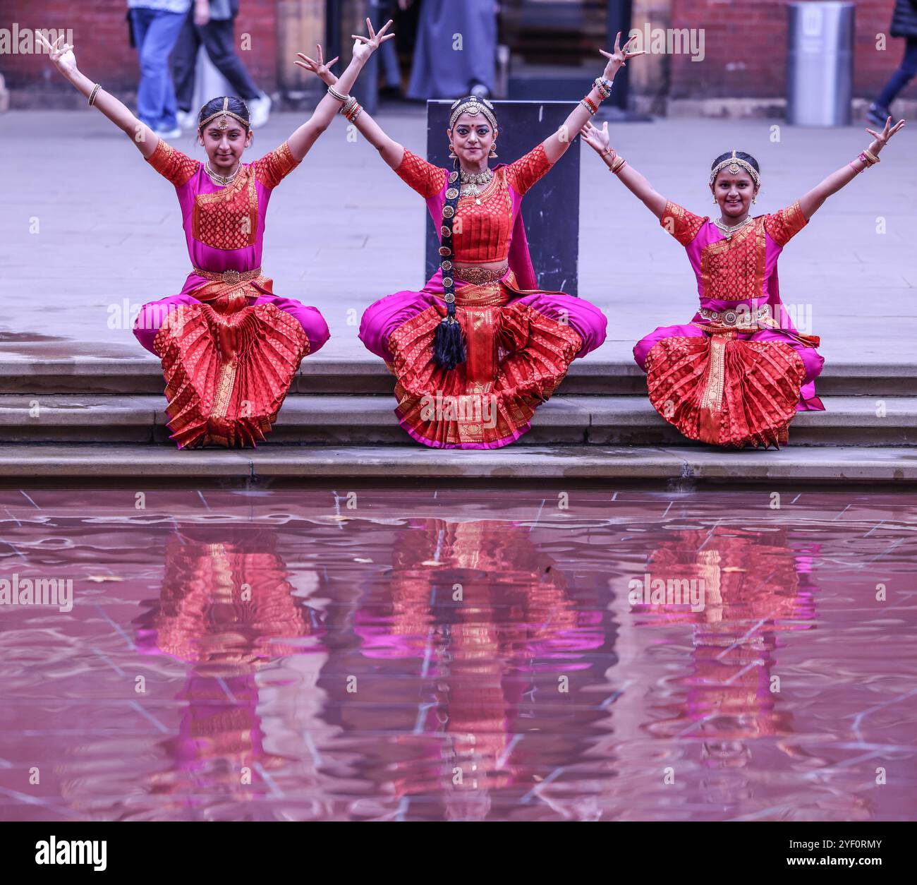 v & A Museum London, UK. 02nd Nov, 2024. Arunima Kumar Kuchipudi Dance ...