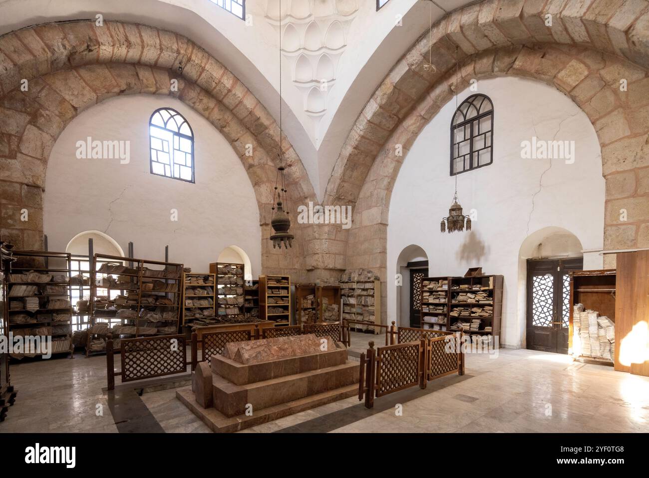tomb of al-Malik al-Adil, Adiliyya madrasa, Damascus, Syria Stock Photo ...