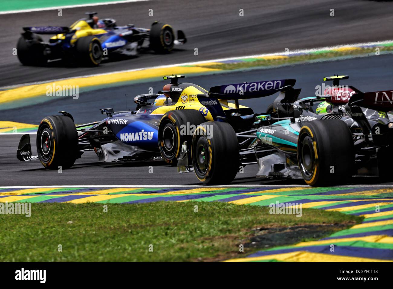 Sao Paulo, Brazil. 02nd Nov, 2024. Franco Colapinto (ARG) Williams Racing FW46 leads Lewis ...