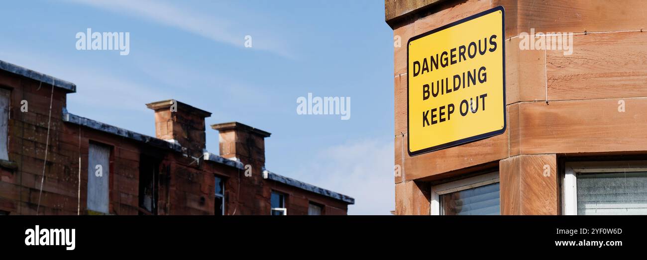 Dangerous building keep out sign on building ready to be demolished UK ...