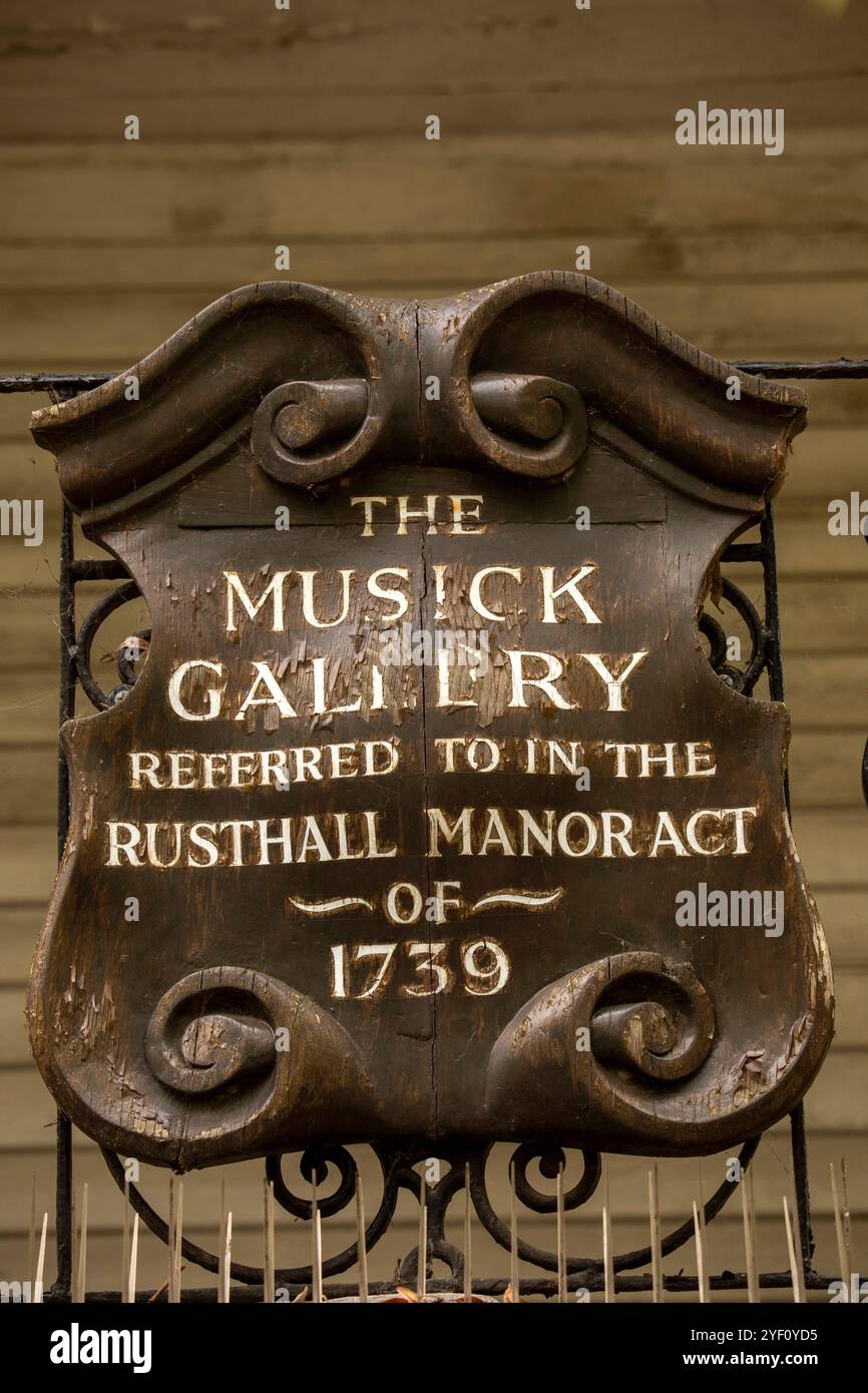UK, Kent, Tunbridge Wells, Pantiles, Musick Gallery sign Stock Photo ...