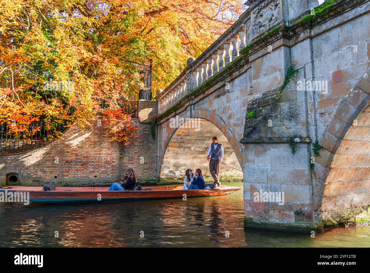 Iconic buildings cambridge hi-res stock photography and images - Alamy