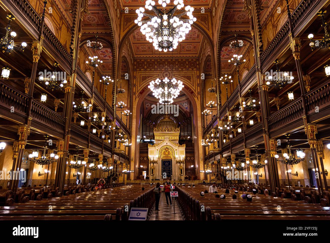The Great Synagogue (Dohany Street Synagogue) - Interior Nave Facing ...
