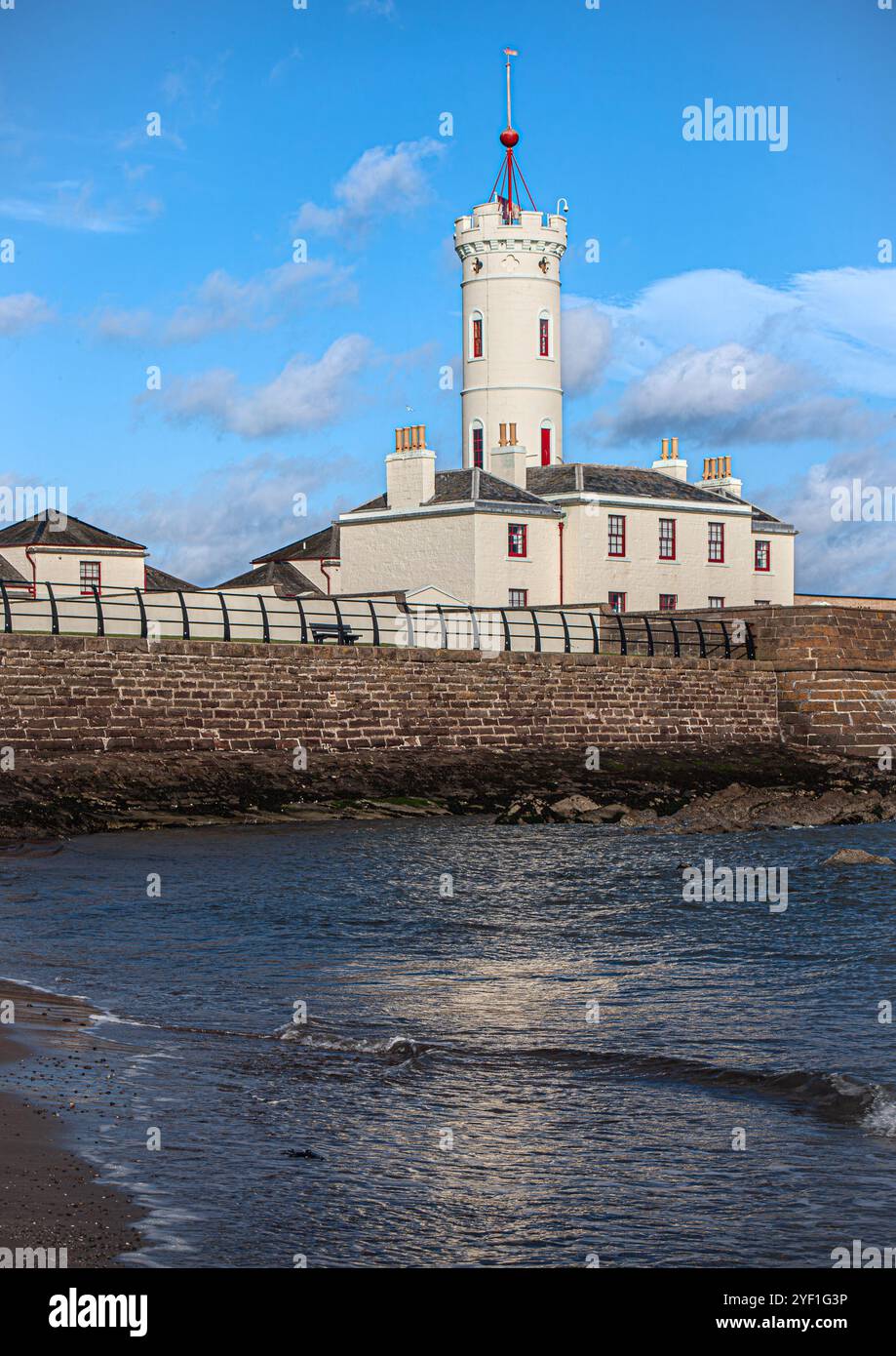 Signal tower museum arbroath hi-res stock photography and images - Alamy