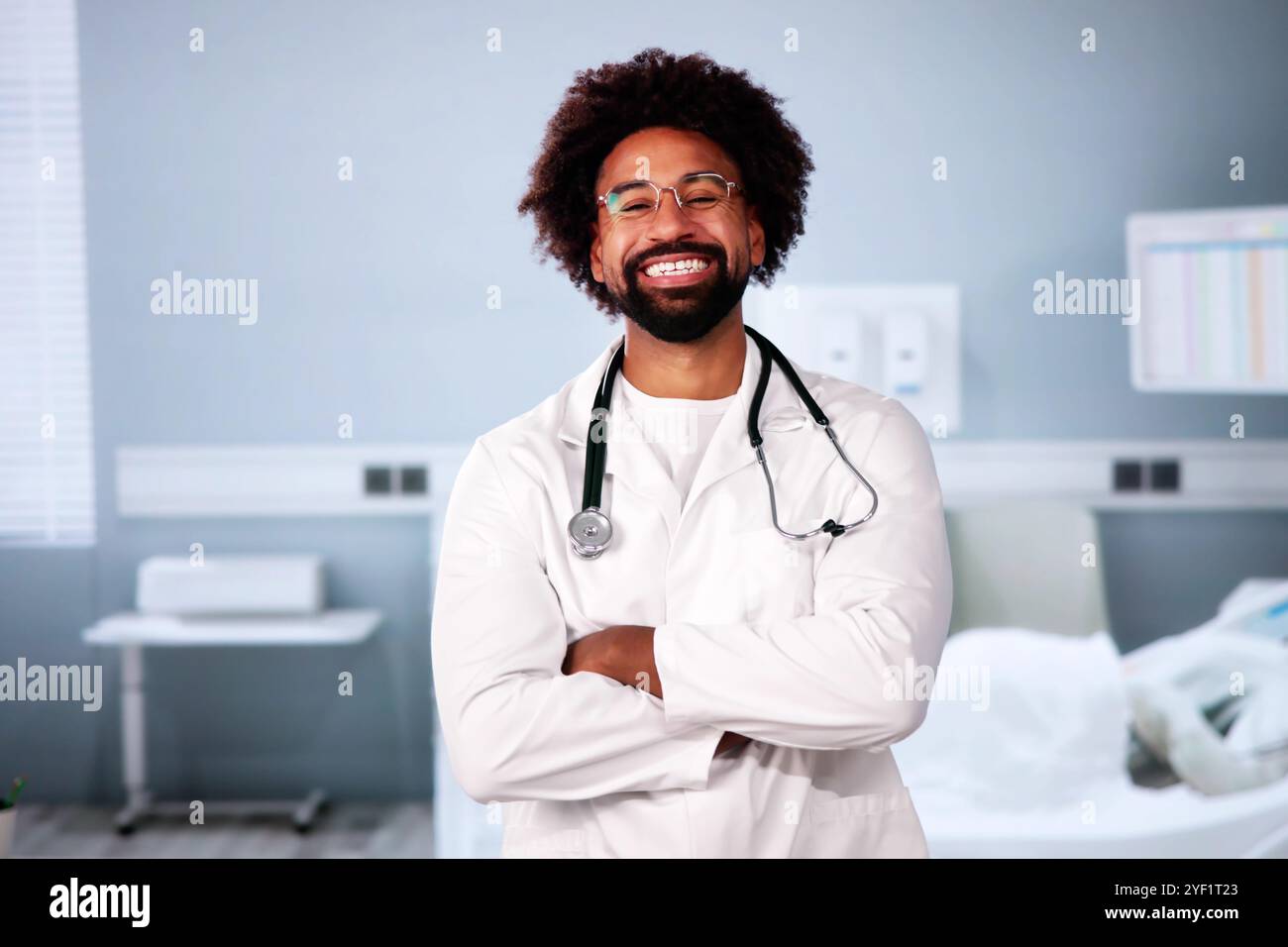 Doctor stethoscope in telehealth hi-res stock photography and images ...