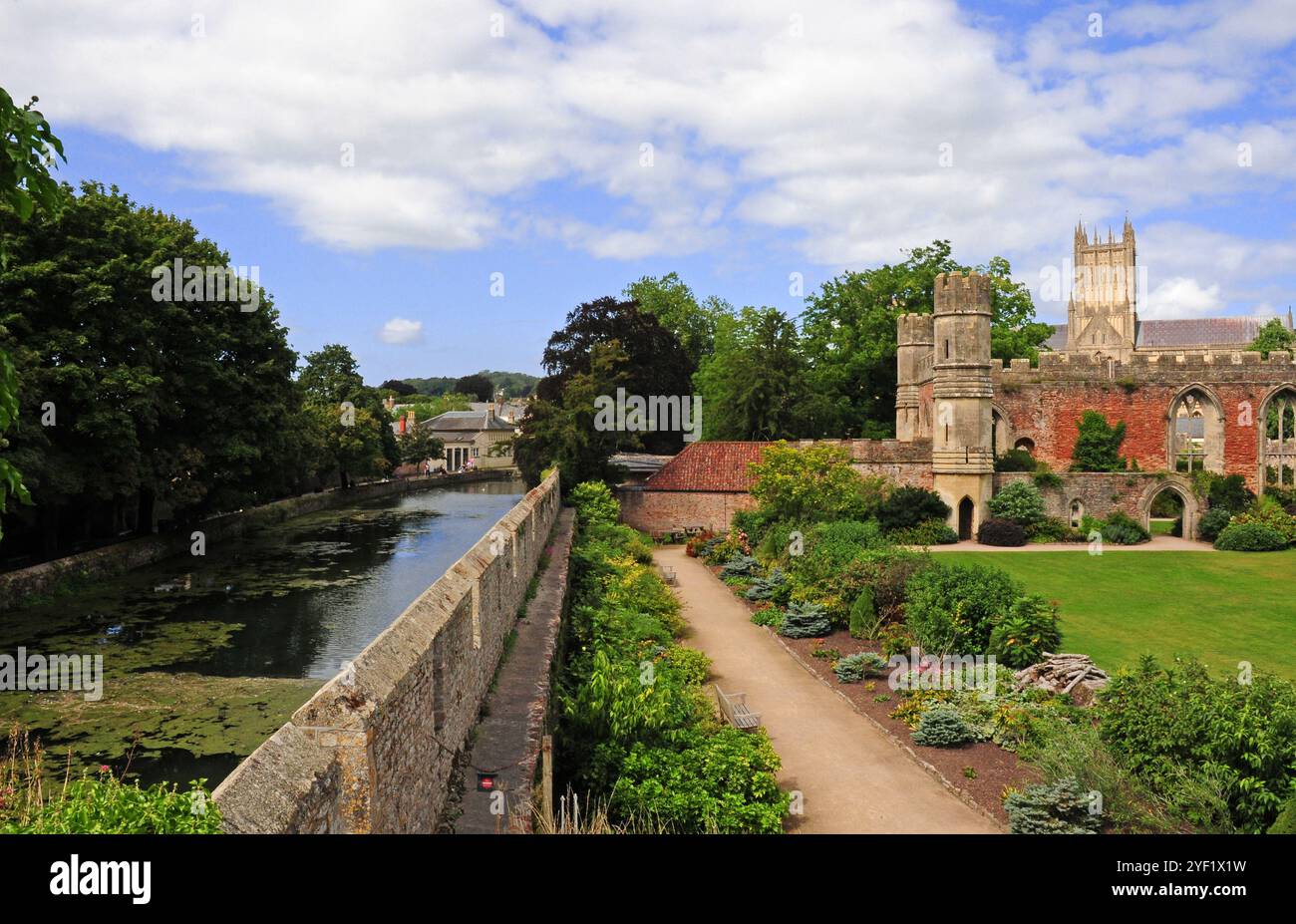 Part of the Bishop's Palace Gardens and Moat, Wells Stock Photo - Alamy