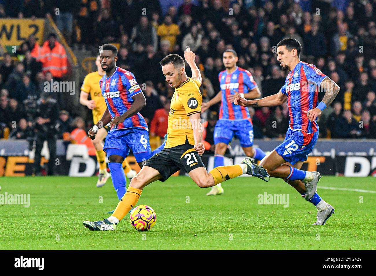 2nd November 2024; Molineux Stadium, Wolverhampton, West Midlands ...
