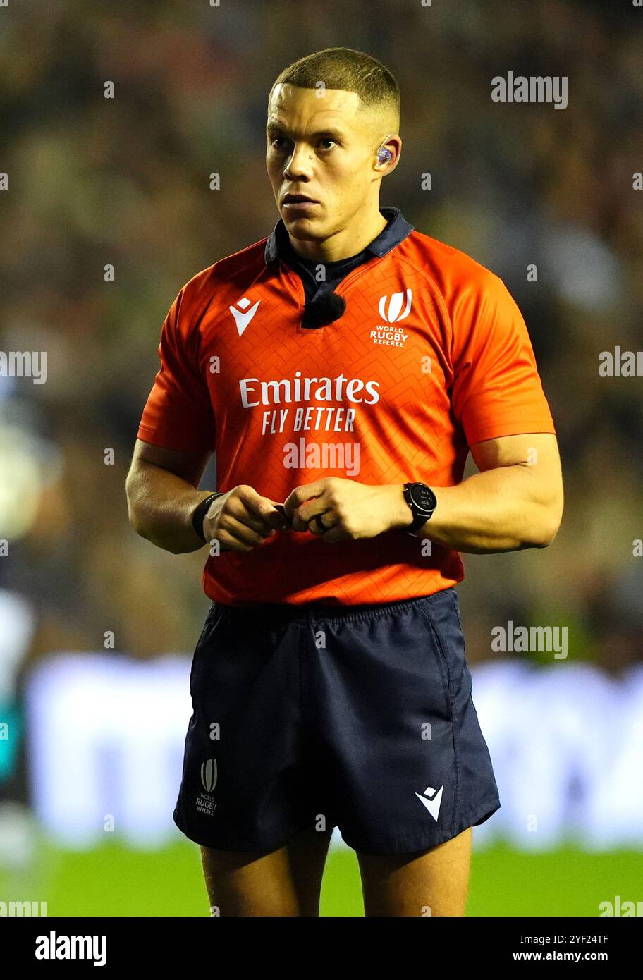 Craig evans referee hi-res stock photography and images - Alamy