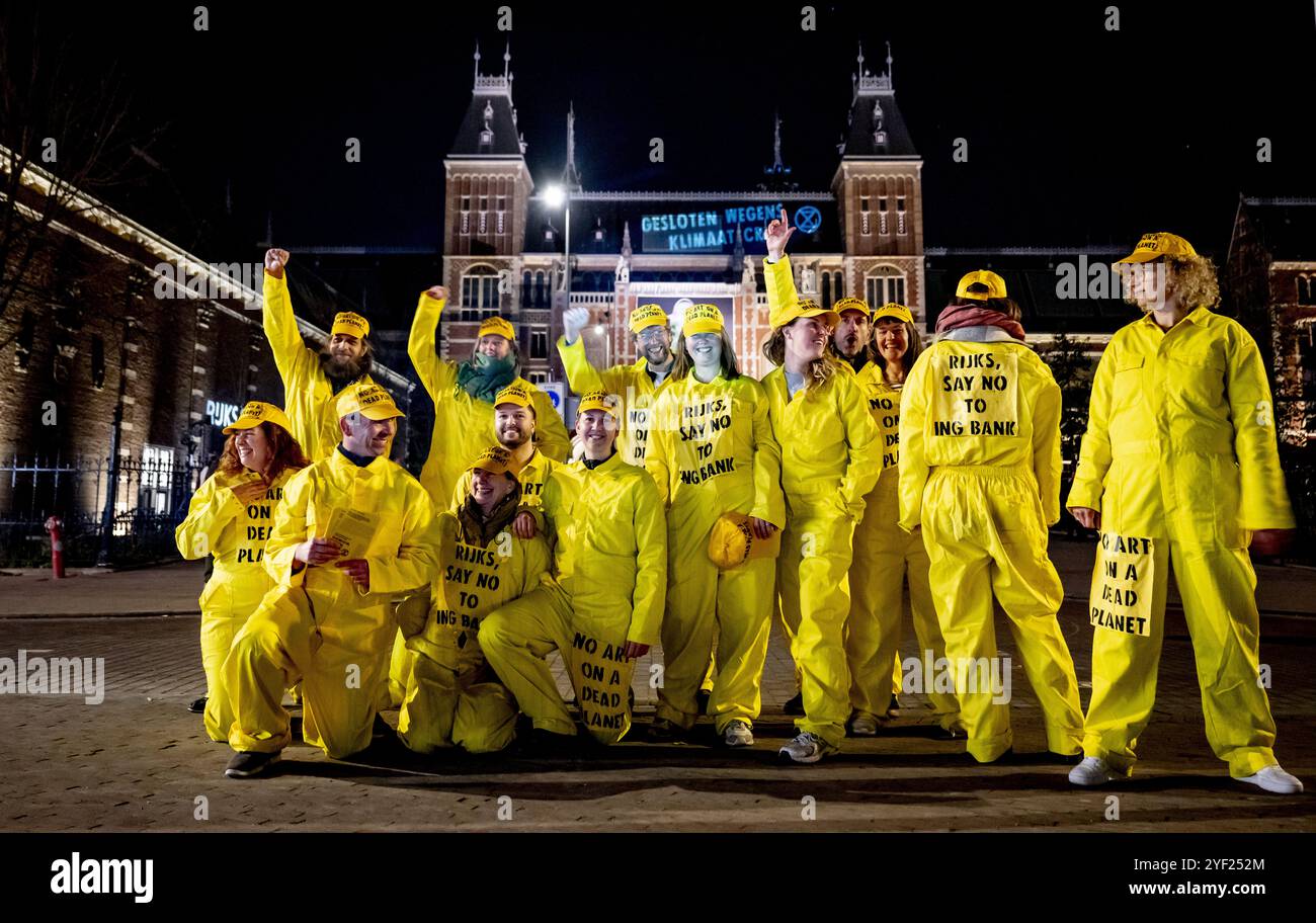 AMSTERDAM - Members of Extinction Rebellion at the Rijksmuseum. After ...