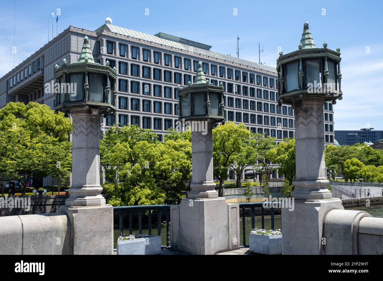 Japanese style design bridge hi-res stock photography and images - Alamy