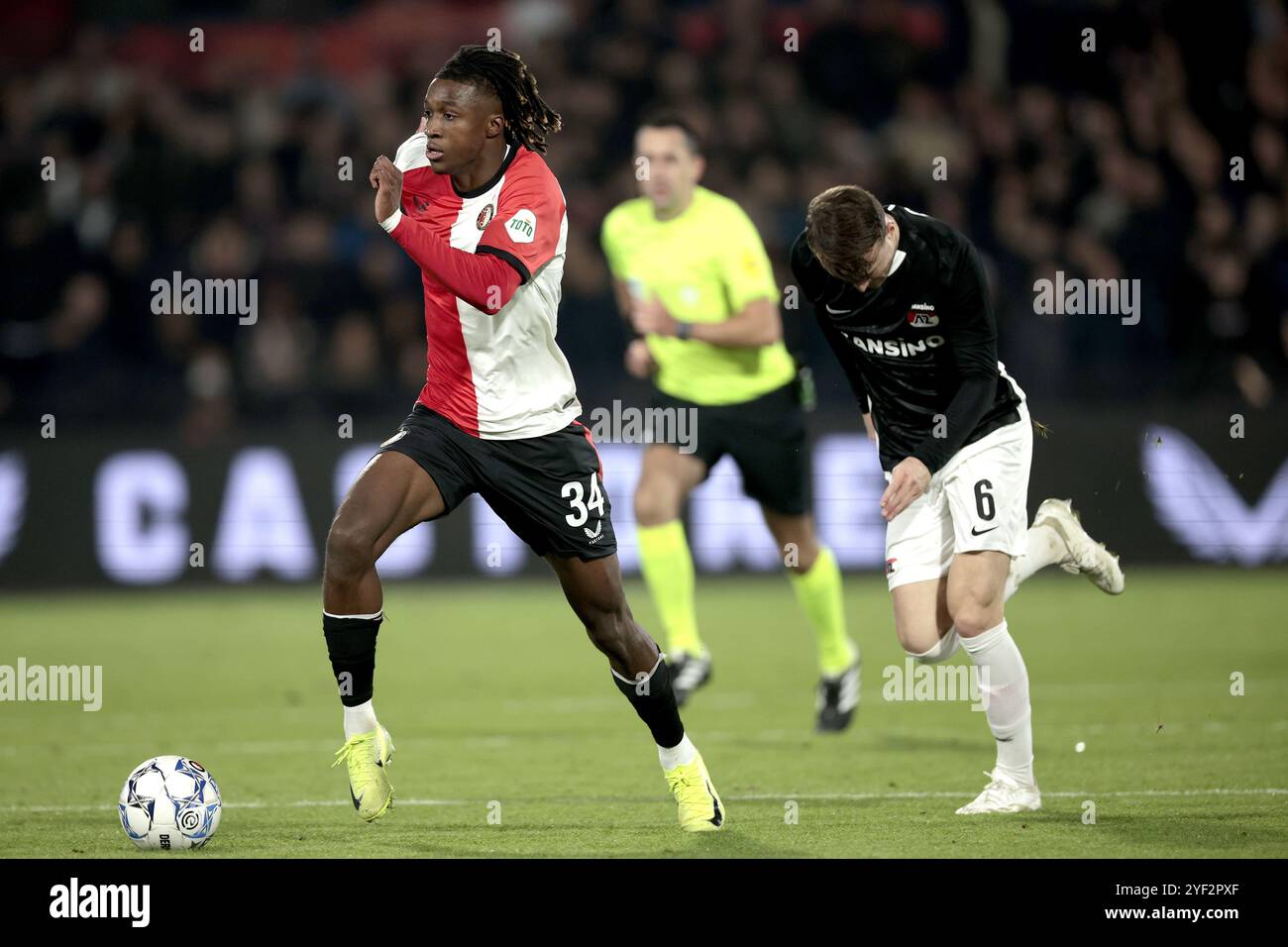 ROTTERDAM - (l-r) Chris-Kevin Nadje of Feyenoord, Peer Koopmeiners of ...