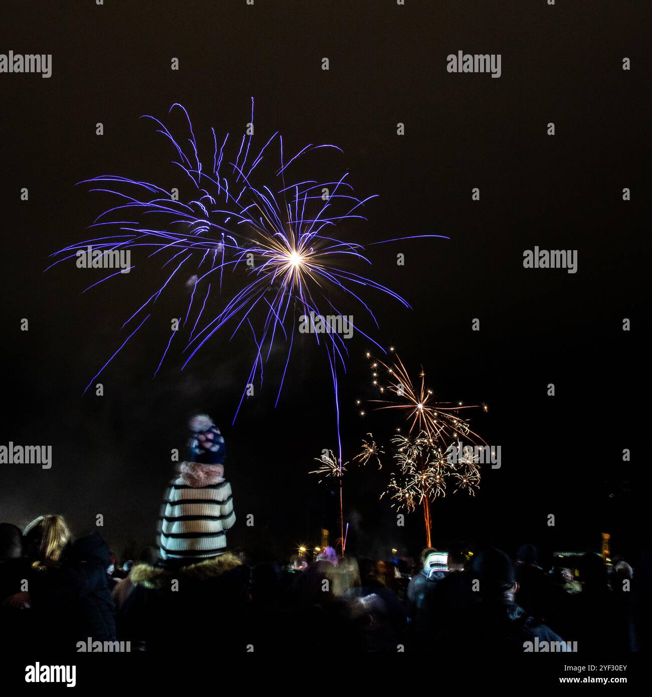 Crowds watching the Bicester Round Table 2024 annual fireworks display ...