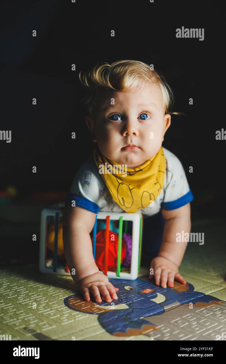 Infant sensory activities hi-res stock photography and images - Alamy