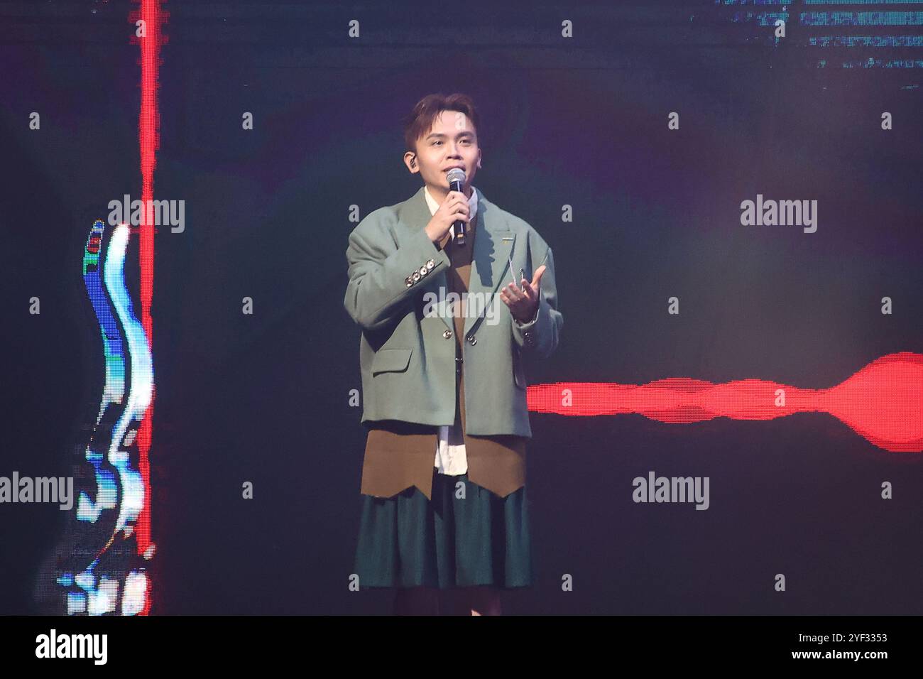 TAIPEI, CHINA - , NOVEMBER 2, 2024 - Singers attend the 15th Golden ...