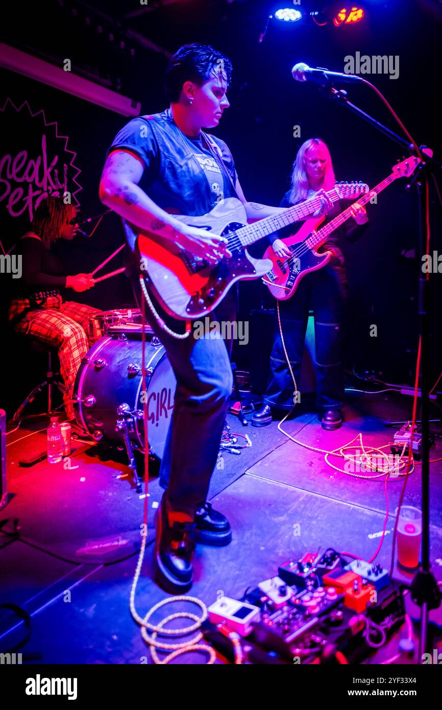 Edinburgh, Scotland. Sat 2 November 2024. Nottingham band GIRLBAND ...