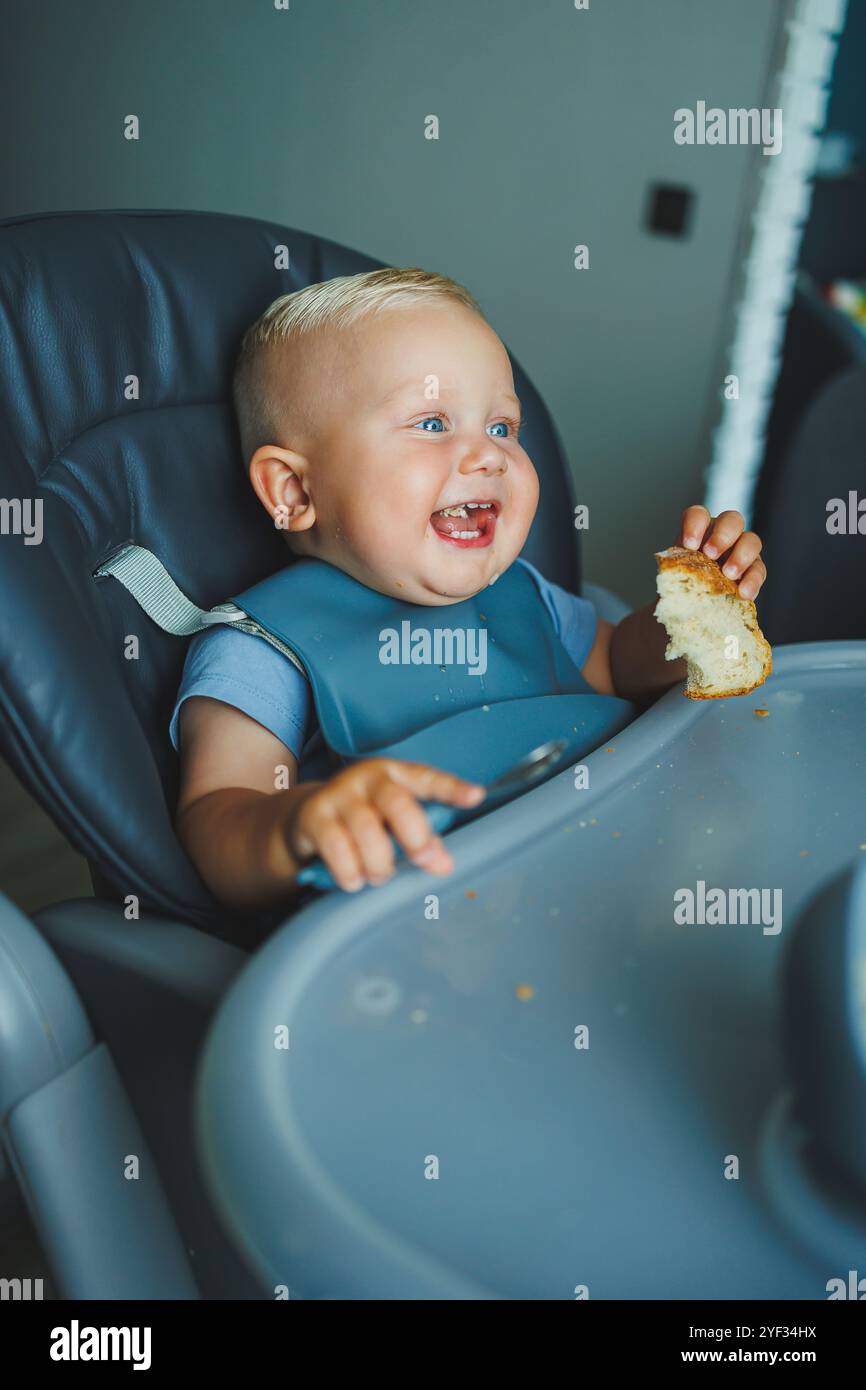 1 year old girl with 12 year old boy hi-res stock photography and ...
