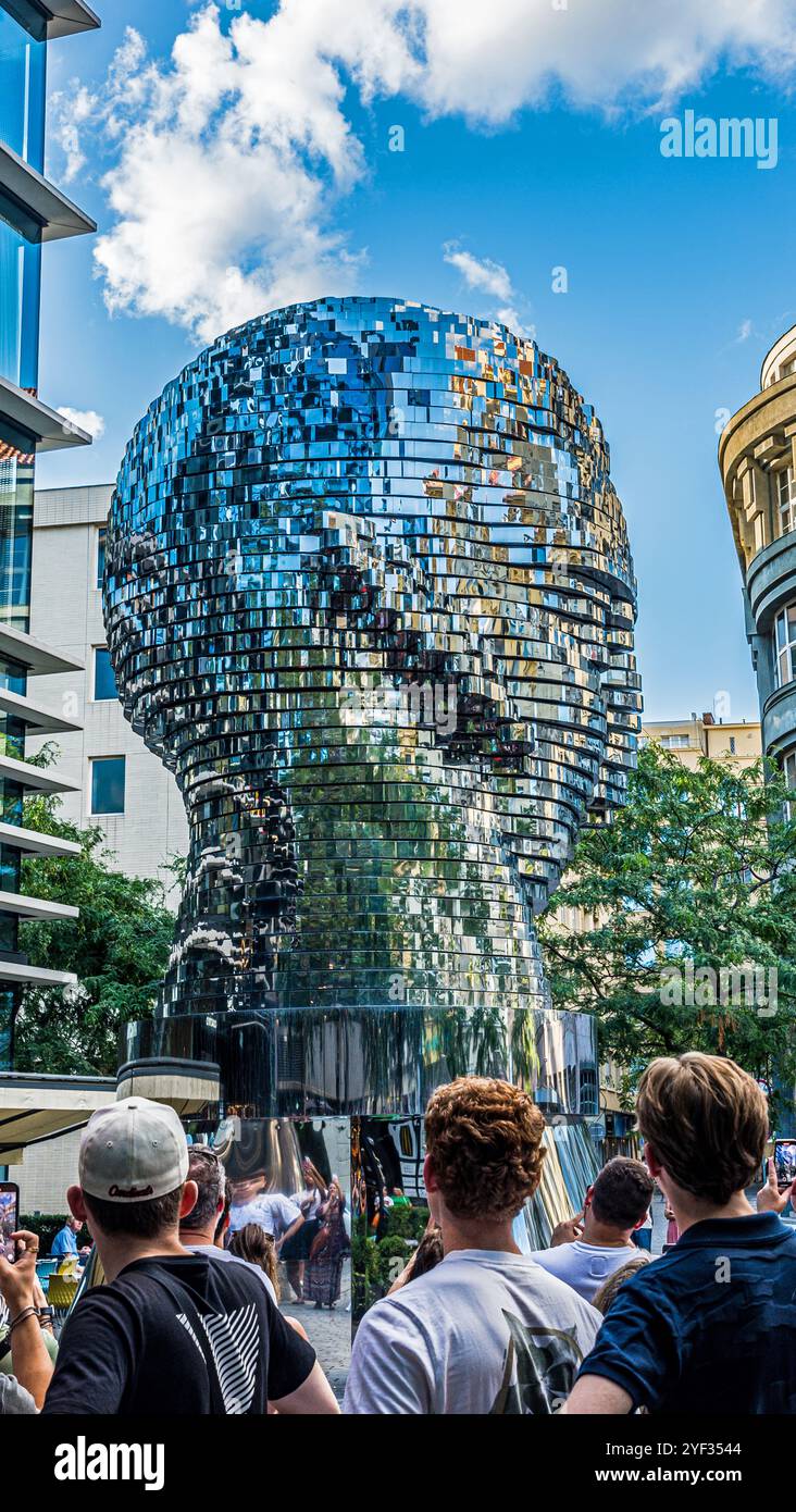 Rotating head franz kafka hi-res stock photography and images - Alamy