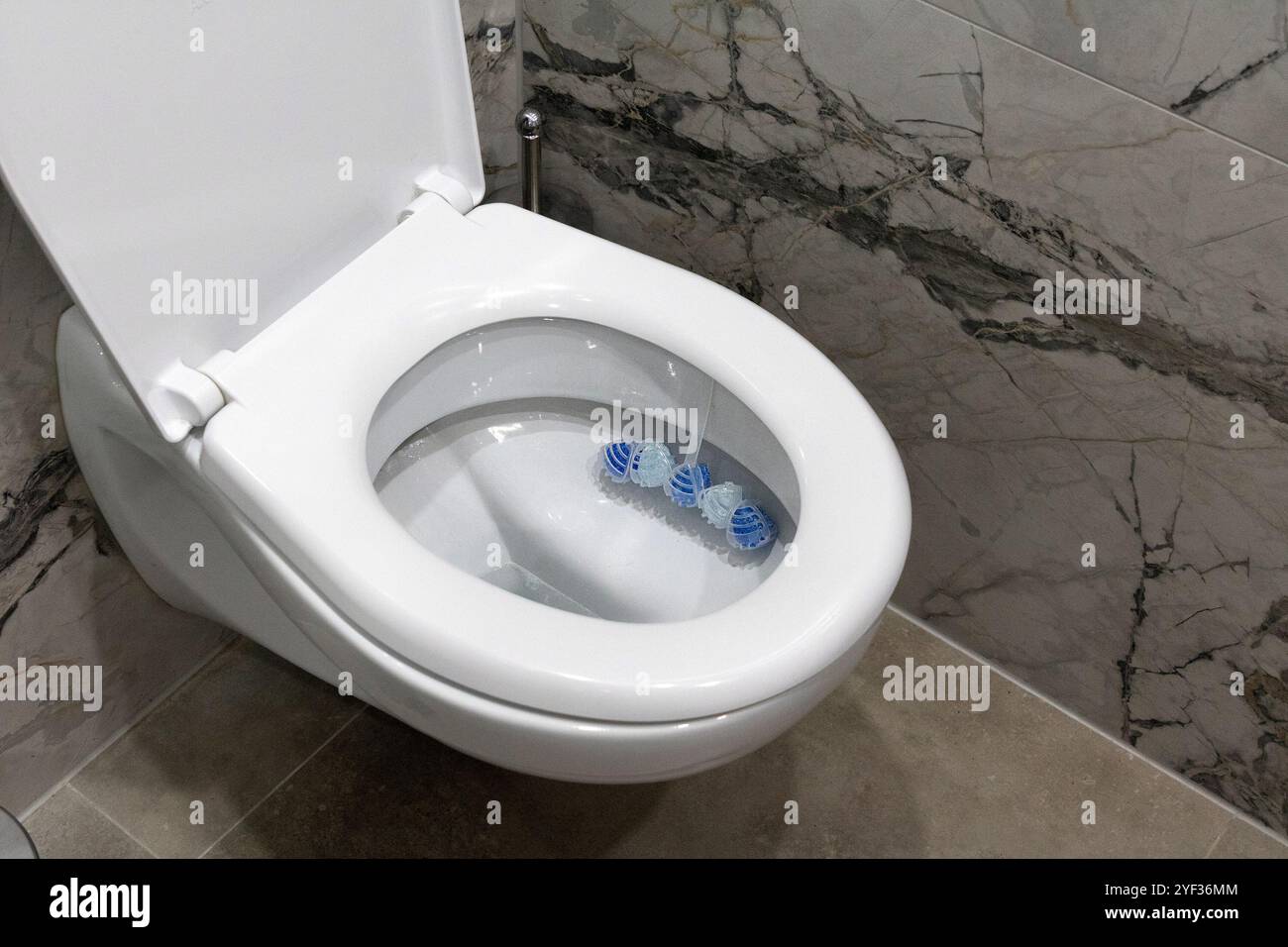 Toilet detergent hi-res stock photography and images - Alamy