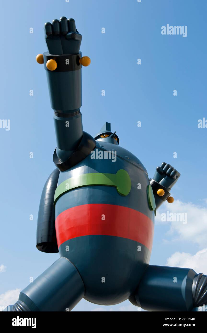 A giant Tetsujin 28, or Iron Man 28, robot statue created by Yokoyama ...