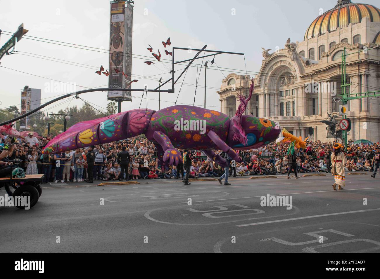 Floats and hundreds of citizens dressed in Day of the Dead-themed ...
