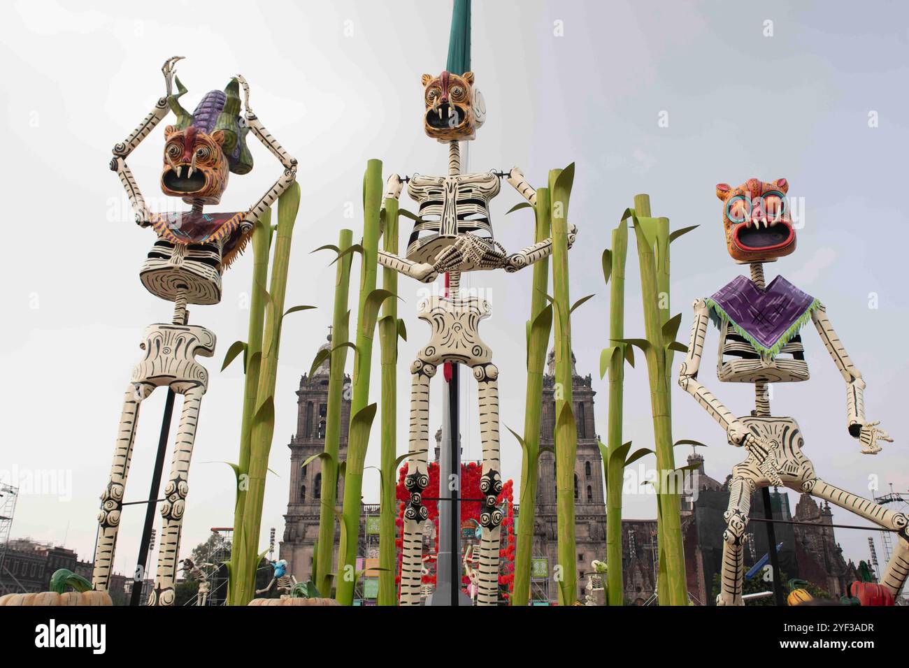 Mega ofrenda of Dia de Muertos that adorns the main square of Mexico ...